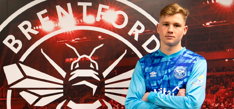 Sevenoaks Town’s young goalkeeper Reggie Rose signs for Brentford FC ...